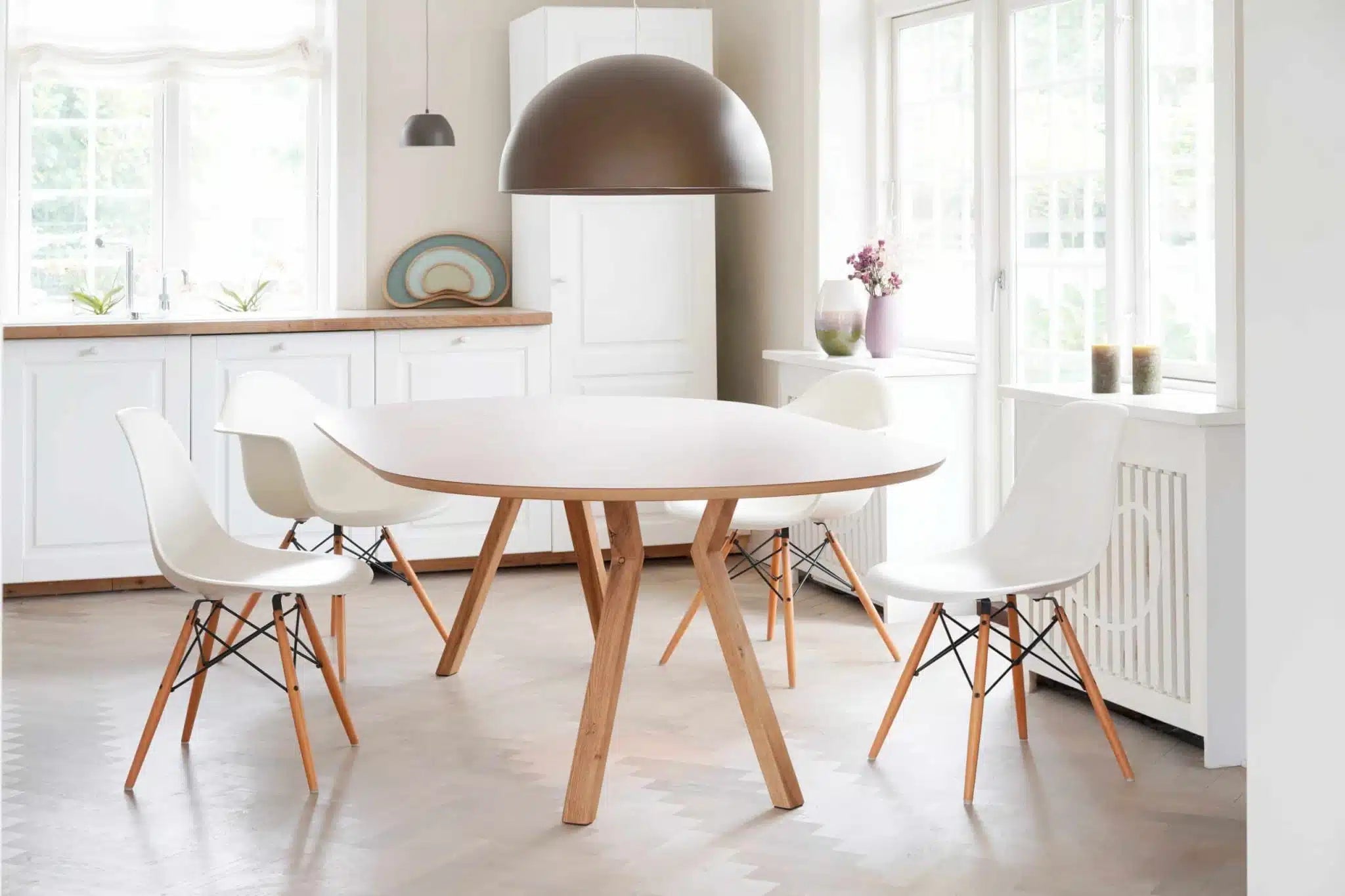 Runde spiseborde med udtræk – vælg størrelse, farve og ben – Designer ...